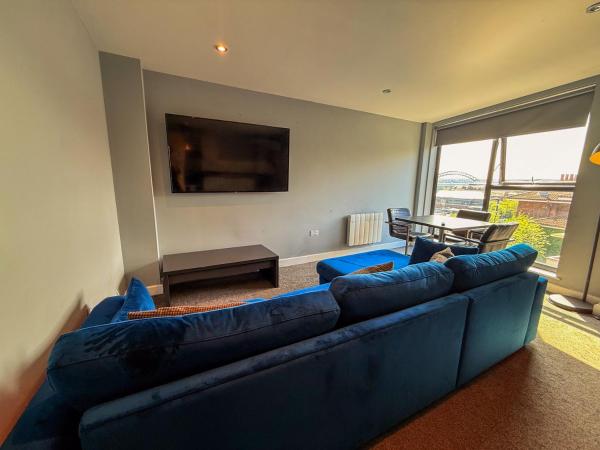 Modern Central Quayside Apartment Sleeps 7 Parking - Newcastle upon Tyne
