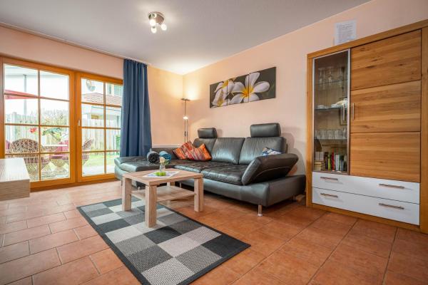 Ferienpark Freesenbruch Wohnung 1 2 - Am Schwalbenweg - Zingst