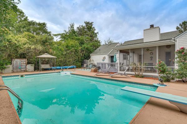 Screened Porch, Private Pool! Family Home In Aiken - Aiken, SC
