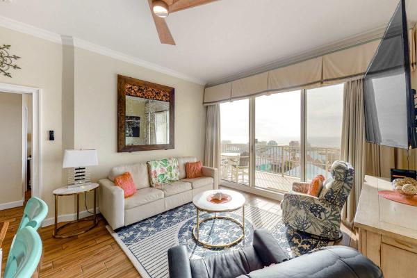 Ocean-view Villa With Heated Pool Hot Tub & Rooftop Terrace - Walk To Beach - Fort Morgan State Historic Site