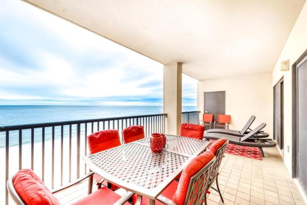 Beachfront Condo With Shared Outdoor Pool Heated Indoor Pool Sauna & Grill Area - Orange Beach, AL