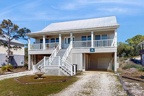 Dog-friendly Oceanside Home With Free Wifi Central Ac Private W&d Balcony - Dauphin Island, AL