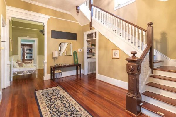 Columbus's Luxurious Mansion Stay At Goldfinch - Columbus, GA