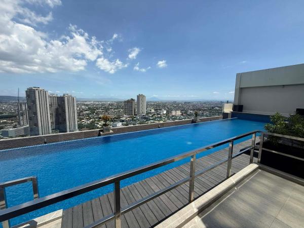 Elements Residences 1br Fully Furnished With Balcony - Makati City