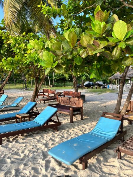 Wanderlust At Golden Sun - Diani Beach