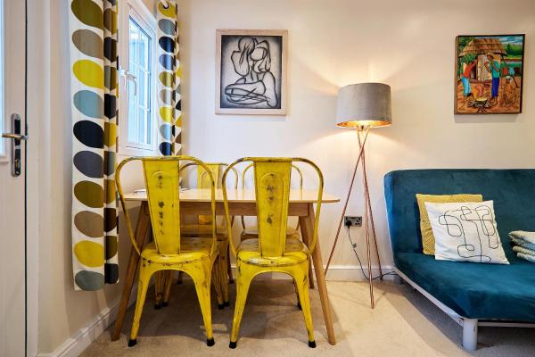 The Apartment At Charles Road - Frome