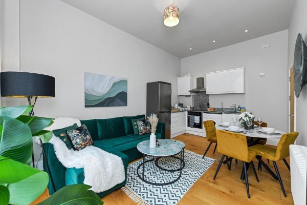 1 Bed Apt Next To Market Square & Transport Links - Nottingham
