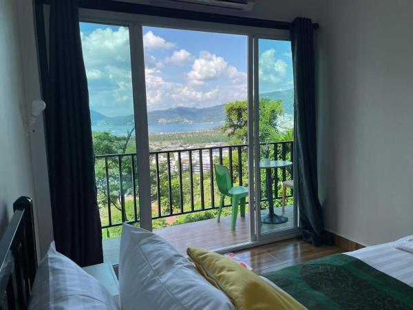 Unique Sea View House 1 Bedroom Sabaly C4 - パトンビーチ