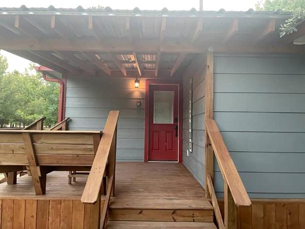 Dream Glamping In Texas In This Cozy, Pet-friendly Cabin In Bastrop, Tx - Smithville, TX