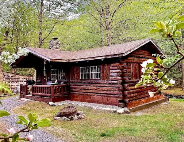 Escape For A Mountain Getaway In Lisbon, Nh - New Hampshire