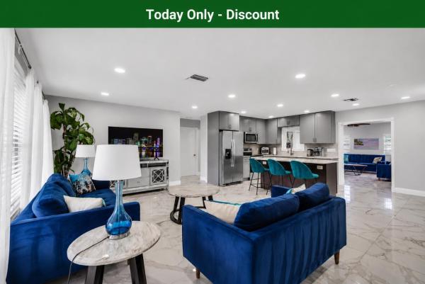 Private Vacation Home Near Beach Newly Renovated - Tamarac