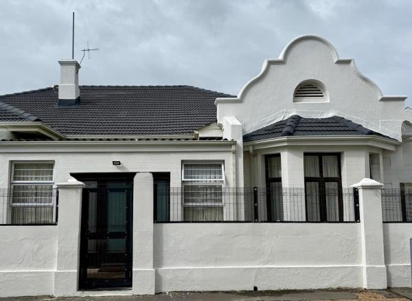 Heritage Cape Dutch Charm Close To Beach - Somerset West