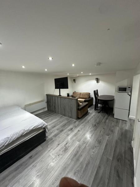 Drop In - Leeds