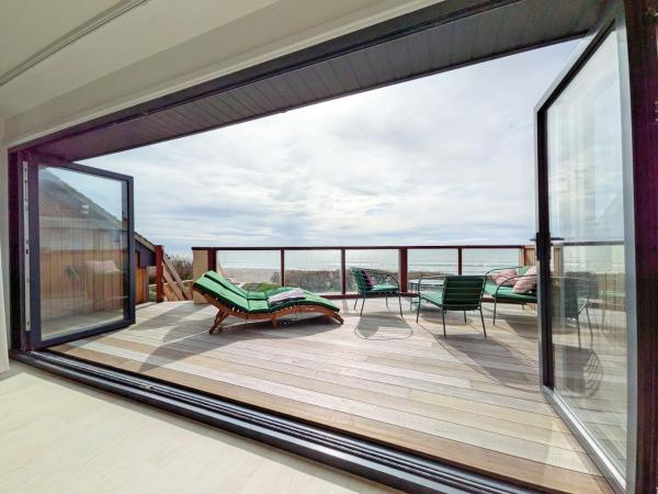 Ellanore - West Wittering - Sea Views - Direct Beach Access - Bosham