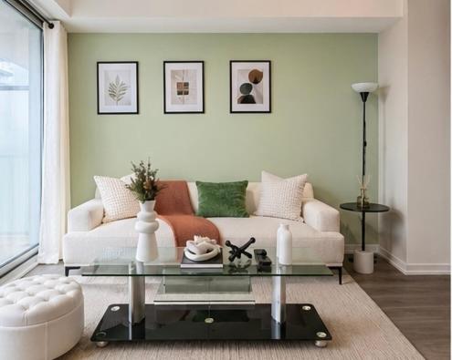 The Downtown Luxe At 101 - Mississauga