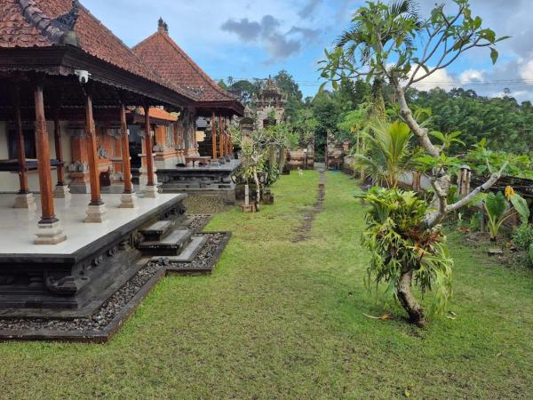 Cozzy Villa Taman Near Sidemen Bali - Sidemen