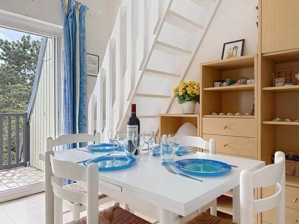 Cocon D'houlgate - Logement à 500m De La Plage Avec Son Balcon Vue Sur Le Jardin, 4 Couchages, Wifi Gratuite - Houlgate
