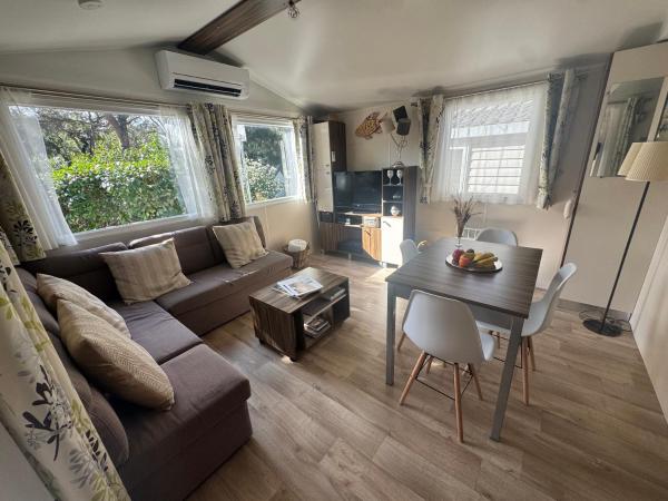 Mobil-home Tout Confort à Gassin Golfe De Saint-tropez - Costa Azul