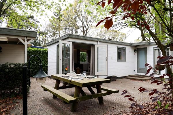 Sfeervol Boschalet 5 Persoons Met Sauna - Netherlands
