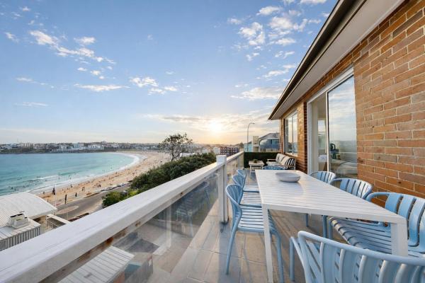 Ultimate Beachfront Penthouse Walk To The Sand - Randwick