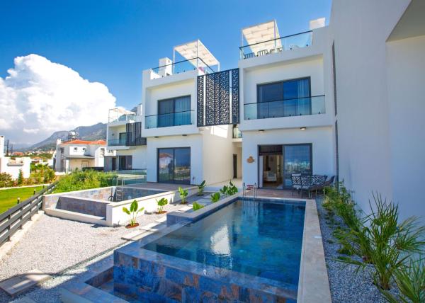 Aqualina E4-1 By Holidaykeys - Girne