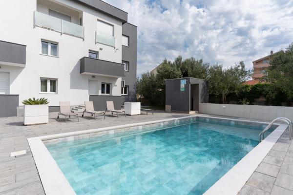 Apartments Villa M&m - Novalja