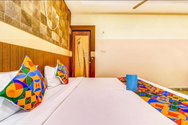 Hotel Crystal Inn - Lucknow