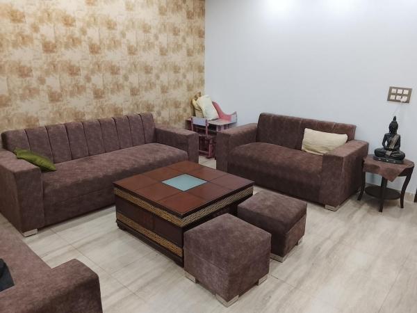 2 Bhk Fully Furnished Apartment - New Delhi