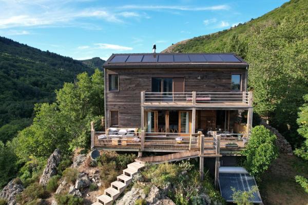 Grand Chalet Cévennes Avec Vue Sur Lac De Villefort - Lozère