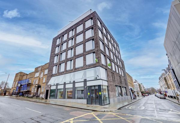 Hub Earls Court - West Brompton - Edgware