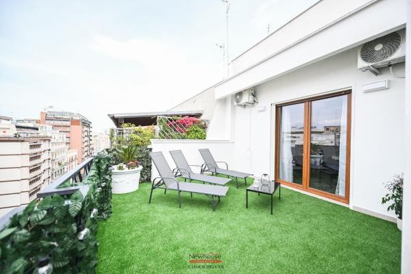 Newhouse Cavour Deluxe - Bari