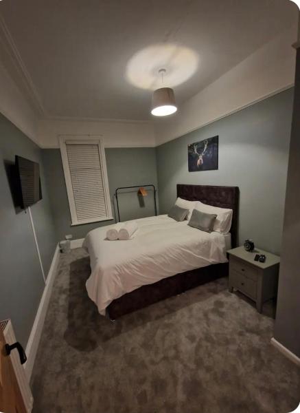 Luxury Apartment - Southport