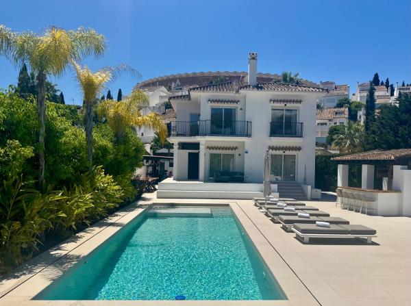 Villa Toro - Puerto Banus