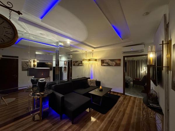 Stayverse - Islamabad