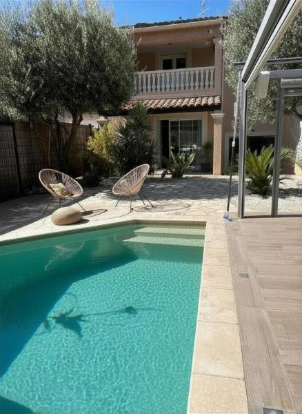 Villa Design D'exception Avec Piscine - Aubagne