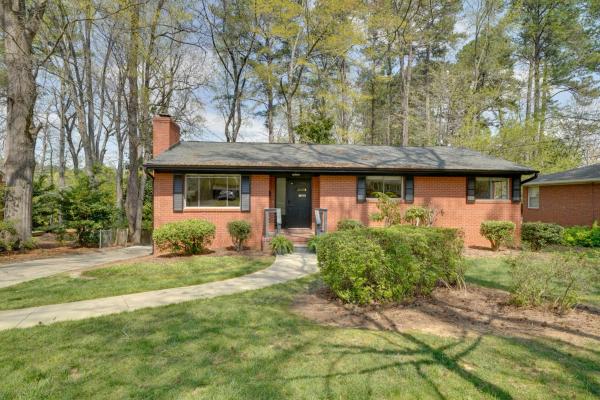 Deck & Patio! Walkable Downtown Cary Home - Apex