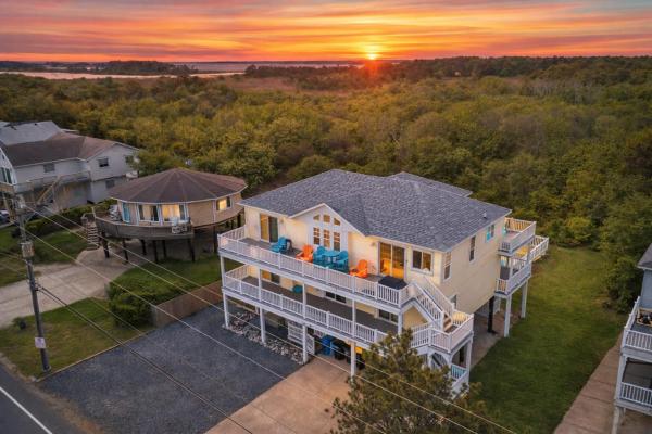 9br Ocean Estate Pool Hot Tub, 350 Ft To Beach - Virginia Beach, VA