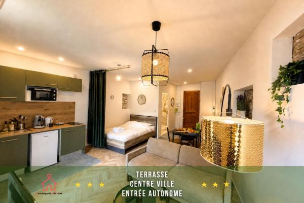 " Paradis Vert " Terrasse - Bureau - Wifi - Tv - Auterive