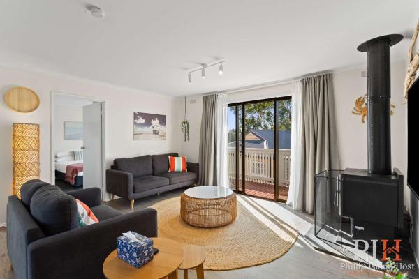 Driftwood Red Rocks Family Home - Ventnor