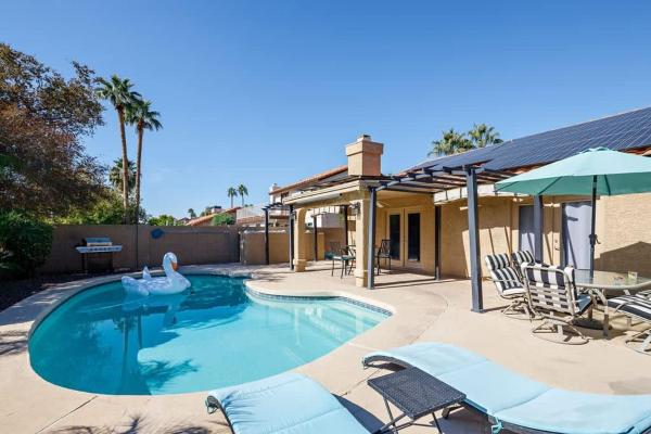 Scottsdale Classic- Pool Heat Available - Fire Pit - Arizona