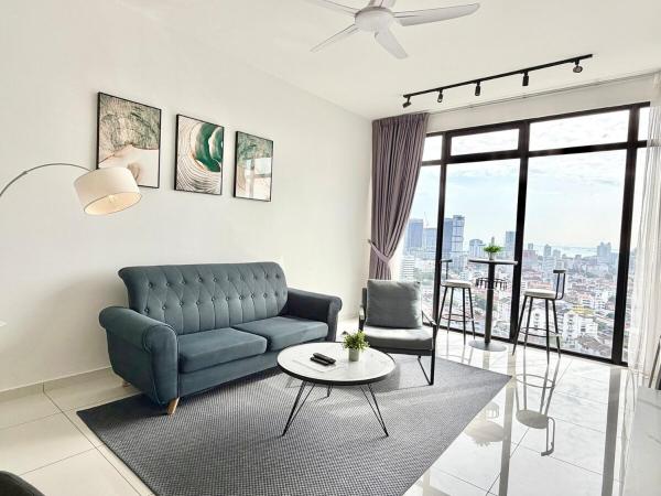 Beacon Executive Suites #Elegant #Skypool #Georgetown #4pax #2br 2bath #1queen 2single #Quality Well Maintained #Private Superhost - George Town