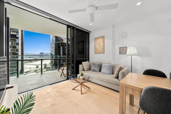 Queens Wharf - Beautiful 13th Floor Executive Apt - Newstead