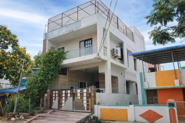 S L Homestay - Tiruvannamalai