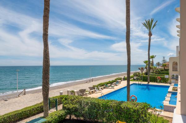 Golden Sunrise Beach Estepona Playa Del Moral - Estepona