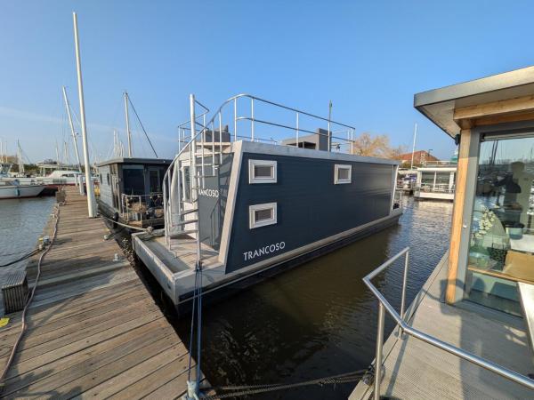 Secret Escape Houseboat "Trancoso"near Amsterdam 20 Min - Volendam
