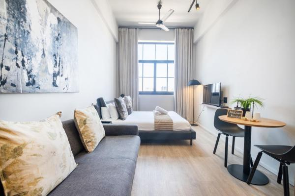 The Harri - Stylish City Studio With Free Parking - Camps Bay