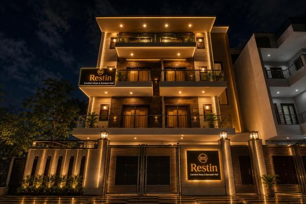 Restin Hotel Near Golf Course Road & Cyber City - Gurugram