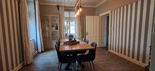 Xxl Cosy Apartments Villa Goisern, Centre With Mountain View - Bad Goisern