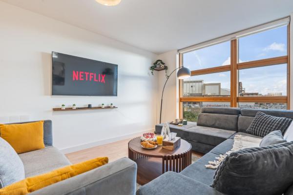 Deptford 1 Bed Sleeps 5 Free Parking Workspace - Greenwich