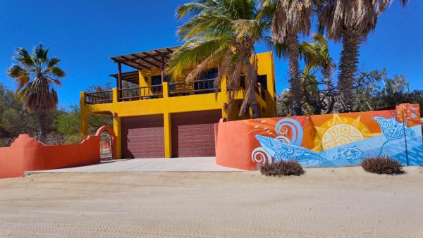 5 Minutes To Downtown Los Barriles Walk To Beach - Los Barriles